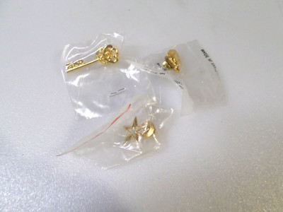 LOT OF 3 - AVON SKELETON KEY SHAPED PIN / STAR / AVON CALLING / LEPEL ...