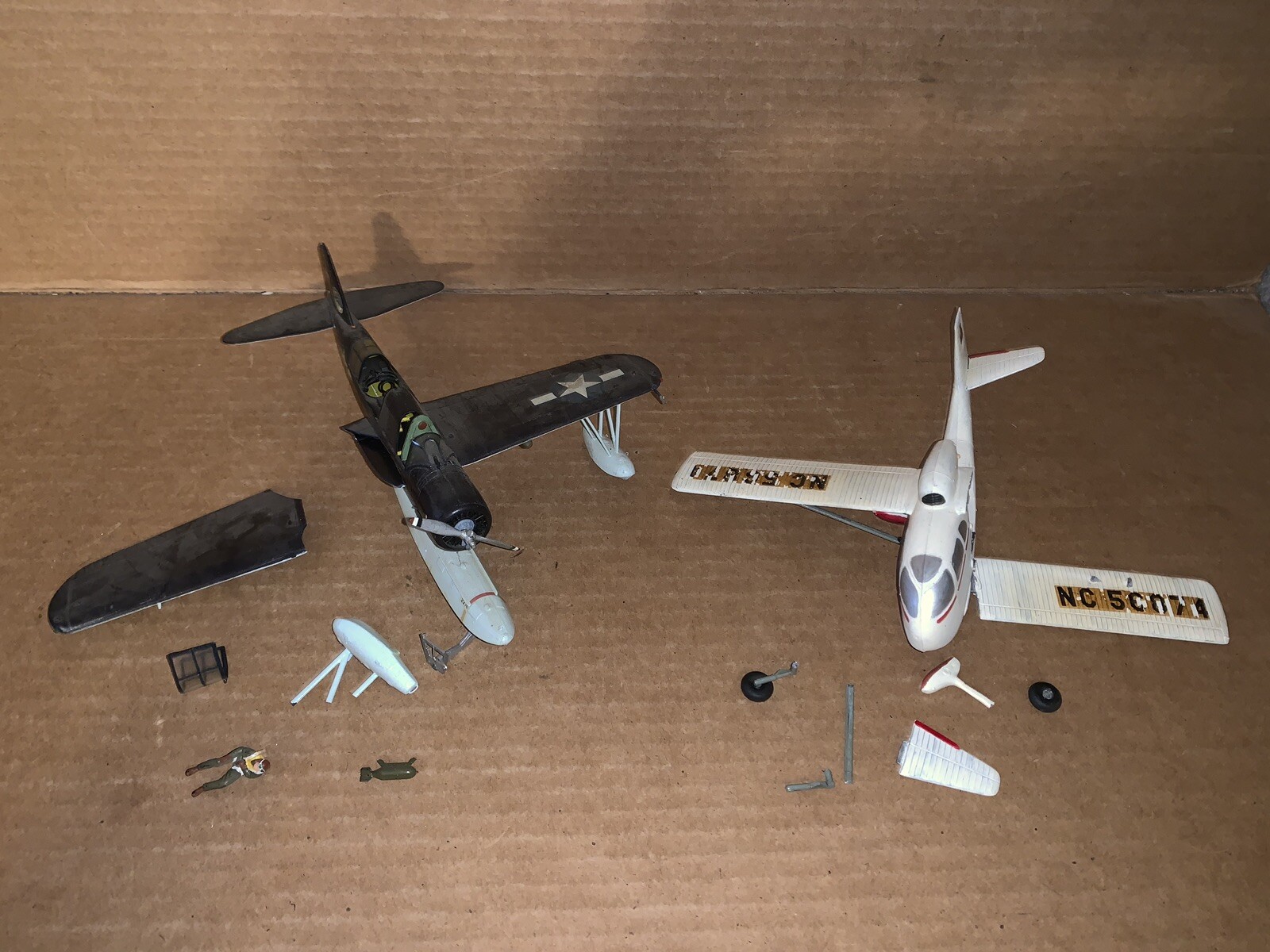Vintage Lot Of Plastic Model Planes For Parts And Pieces (Lot P257) | eBay