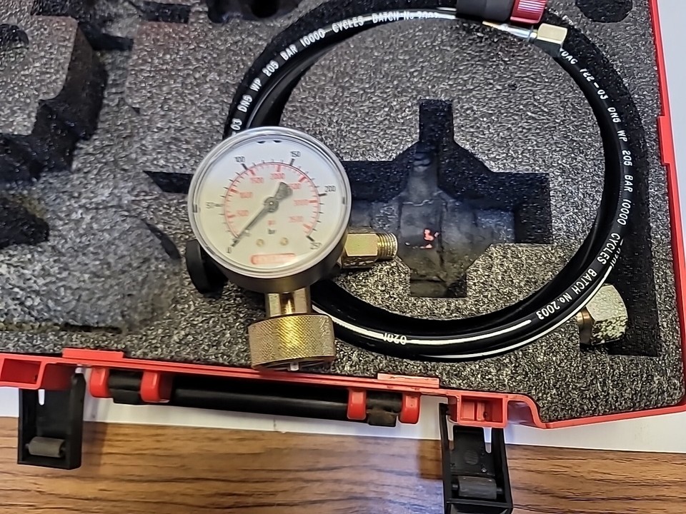 HYDAC FPU-1 CHARGING AND TESTING KIT Hydac FPU-1 Accumulator Charging ...