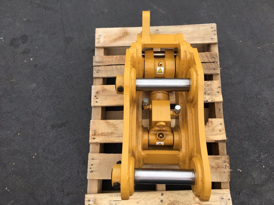 New Hydraulic Quick Coupler for Caterpillar 305CR | eBay
