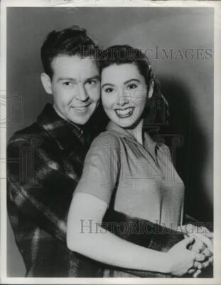 1956 Press Photo Actor Bobs Watson with Elinor Donahue - lrx89179 | eBay