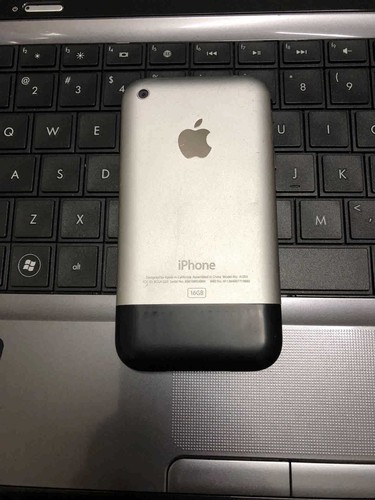 Fully working iphone 2G Apple iPhone 1st Generation A1203 unlocked GSM ...