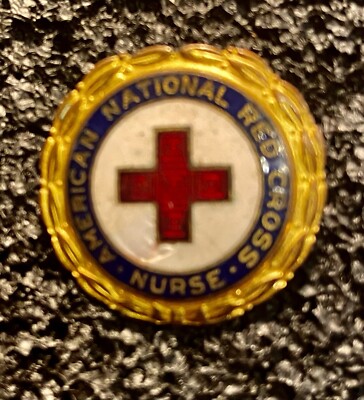 VINTAGE AMERICAN NATIONAL RED CROSS NURSE PINBACK HEAVY METAL ENAMEL ...