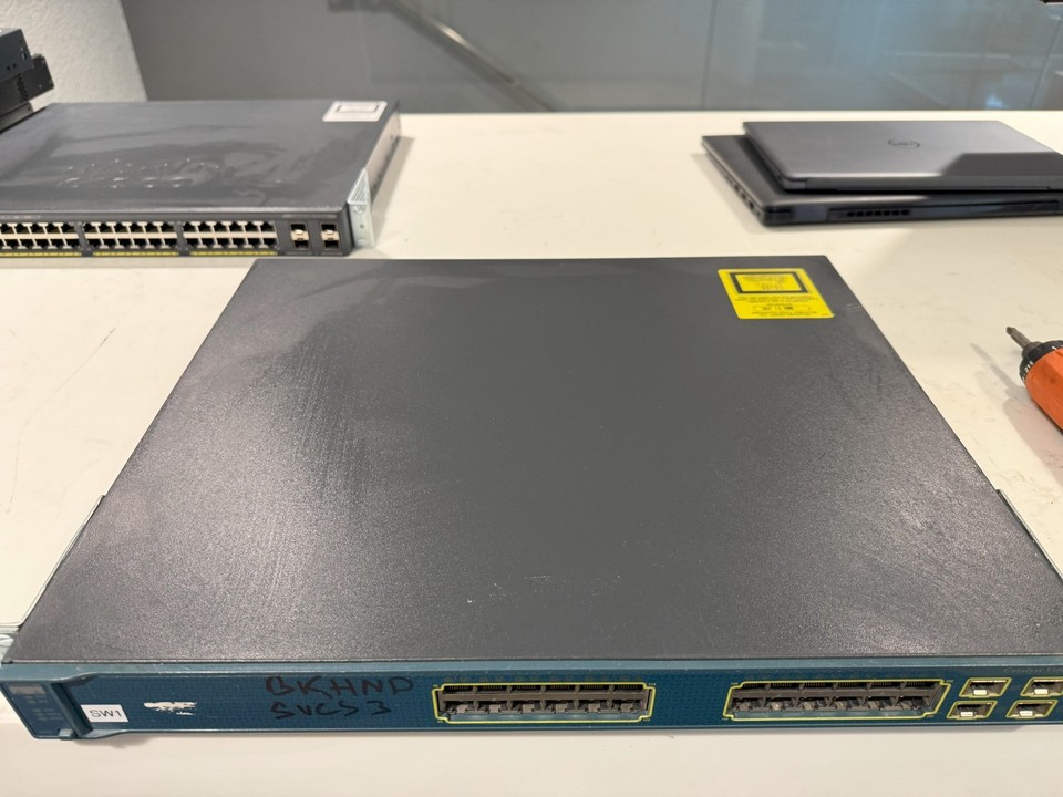 Cisco Catalyst (WS-C3524-XL-EN) 24-Ports External Switch Managed ...