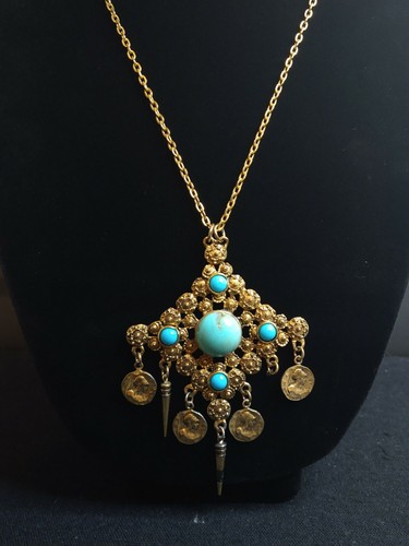 vintage yochi ny gold - Gem