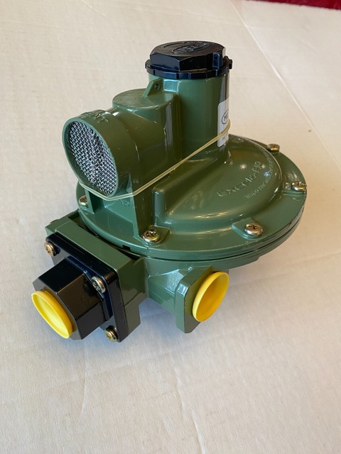 MEC MEGR-1642-DFF LP 2nd Stage Side Outlet Regulator 3/4" FPT Inlet /4 ...