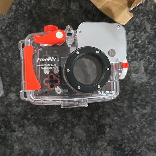 RARE! Fuji FinePix F10 F11 Digital Camera UNDERWATER WATERPROOF CASE WP ...