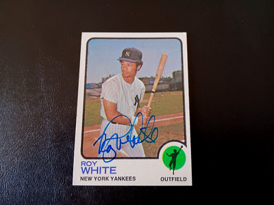Roy White Autographed 1973 Topps Baseball Vintage NY Yankees Card #25 ...