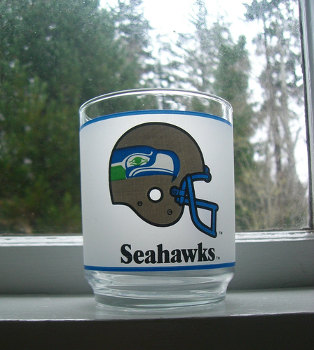 Seattle Seahawks Collectible Mobile Official NFL Football Vintage Glass ...