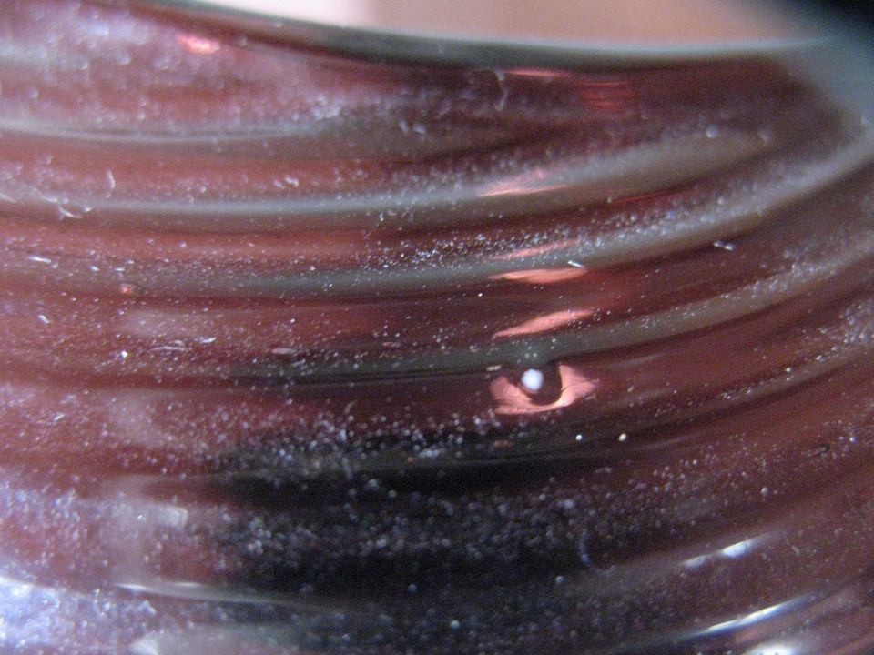 Vtg 5" Hand Blown Amythyst Glass Vase Rose Bowl in Swirl Pattern w Open ...