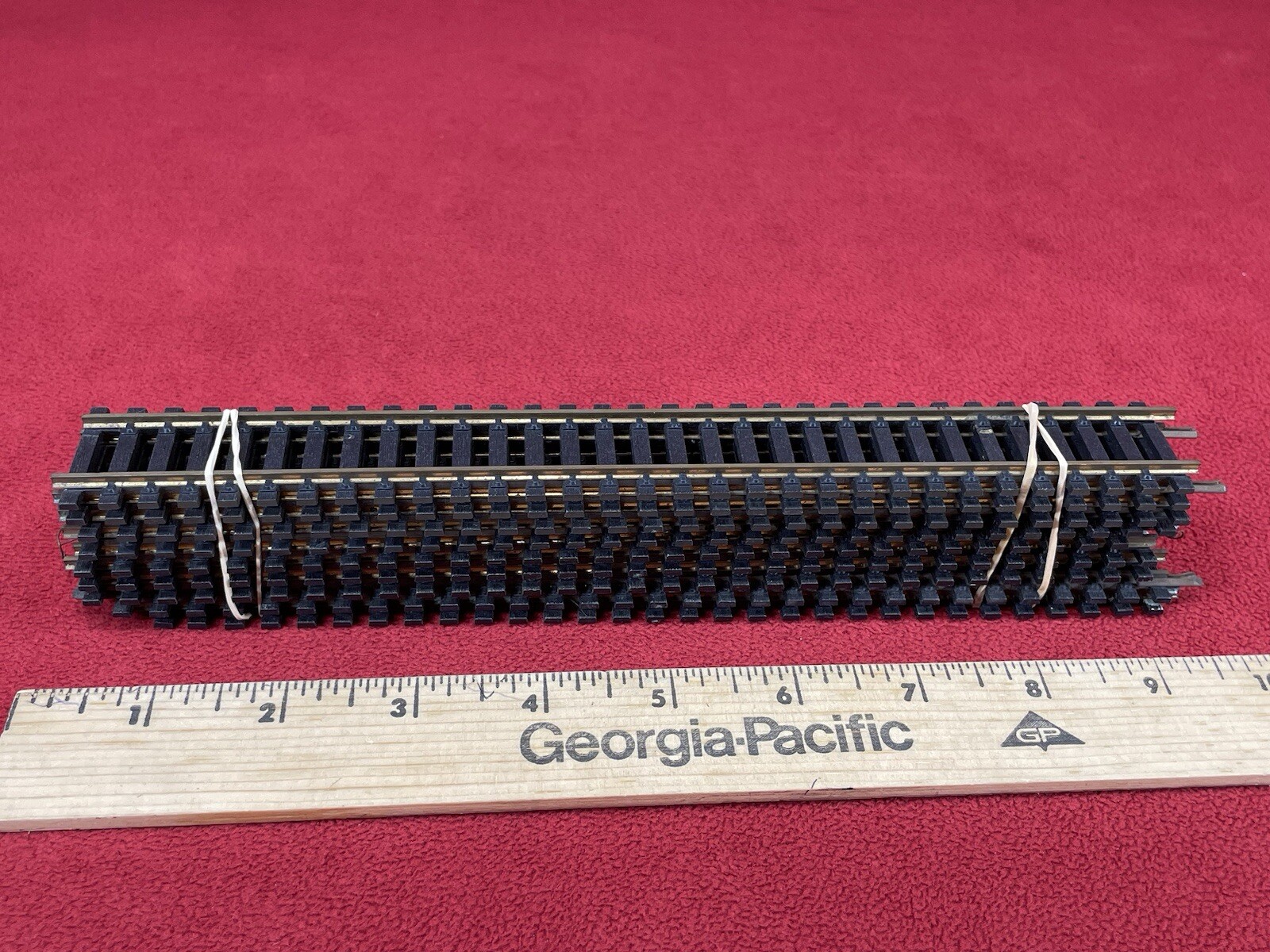 Lionel-Gilbert-Ho-Revell & Atlas Train Set Lot Engine- Towers-Building ...