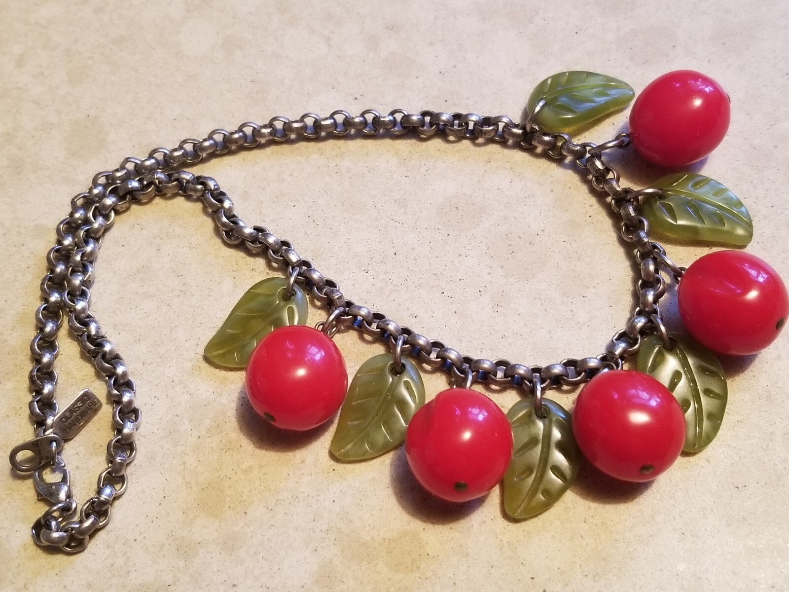 CLASSIC HARDWARE RETRO STYLE CHERRIES FIGURAL DROP NE… - Gem