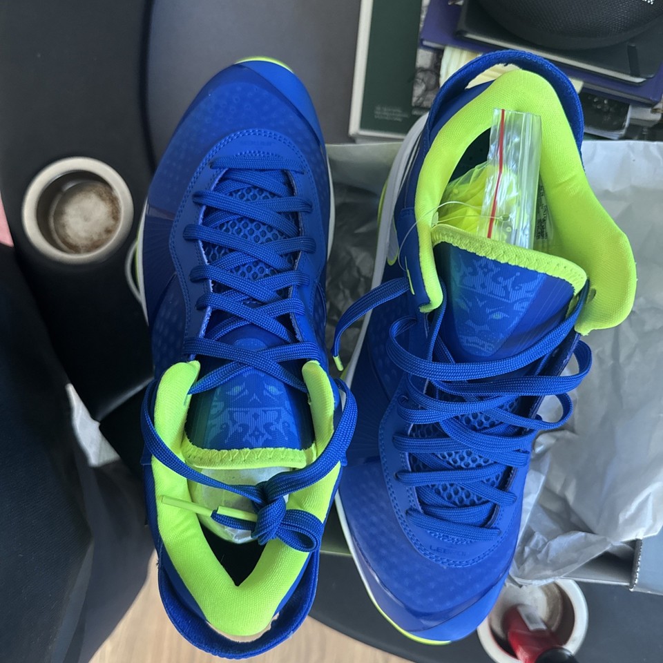 Size 10 - Nike LeBron 8 V/2 Low Sprite DS | eBay