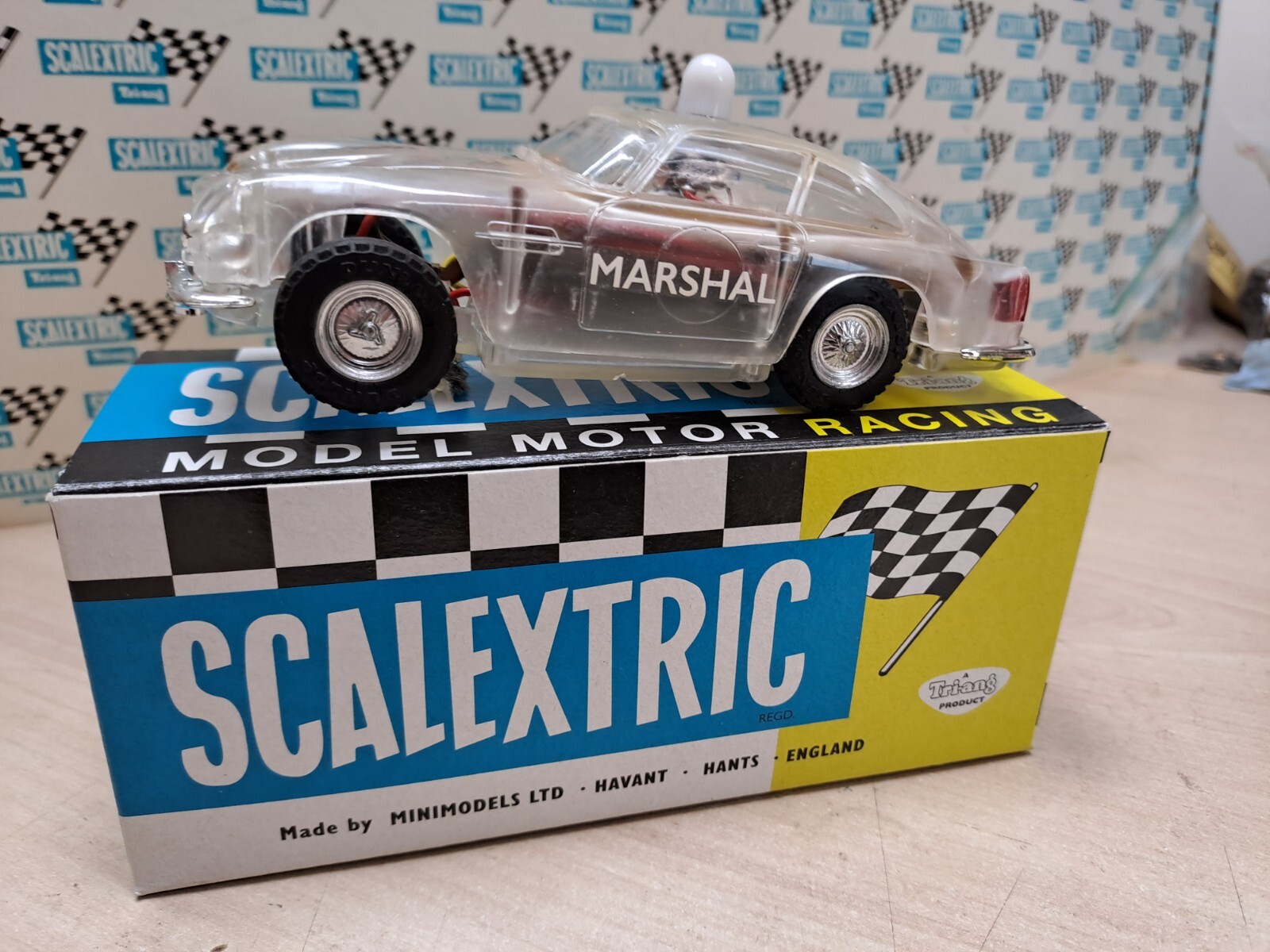 SCALEXTRIC C68 CLEAR MARSHAL CAR BOXED SUPERB LIMITED EDITION 7 OF 10 ...