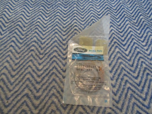 NOS 1979 - 1986 FORD MUSTANG POWER STEERING SECTOR SHAFT DUST SEAL D5AZ ...