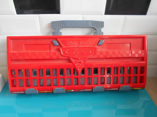 16.11.27.9 Malette valise de rangement pour voitures Carrying Case CARS ...