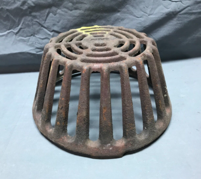 Vintage 11" diameter Cast Iron WADE Roof Grate Grill Vent Cover Old 51 ...