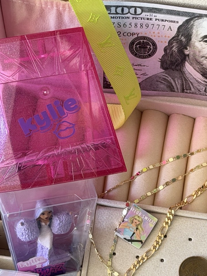 Vintage &Mod Gold Silver 925? Jewelry Box Collectible Coin LV Junk ...