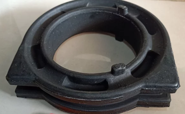 Mitsubishi Fuso Truck Cushion Rubber MC881040 OEM Genuine JDM for sale ...