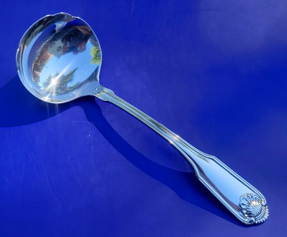 Oneida CLASSIC SHELL Heirloom Stainless CUBE Heirloom Silverware CHOICE ...