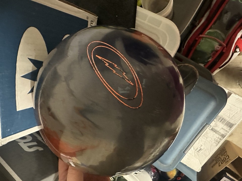 STORM ABSOLUTE POWER - 15lbs Used Bowling Ball Double Drill In Thumb ...