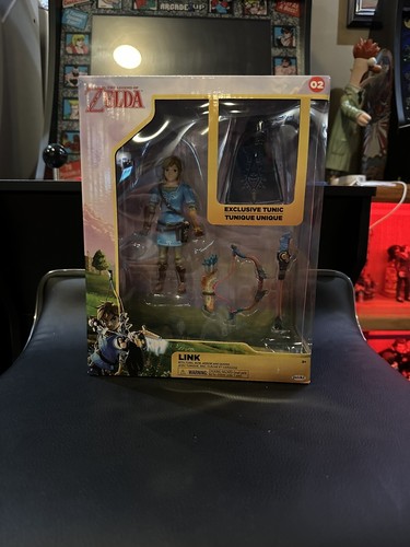 The Legend of Zelda Figure: BOTW LINK (w/ Exclusive Tunic) Sealed. | eBay