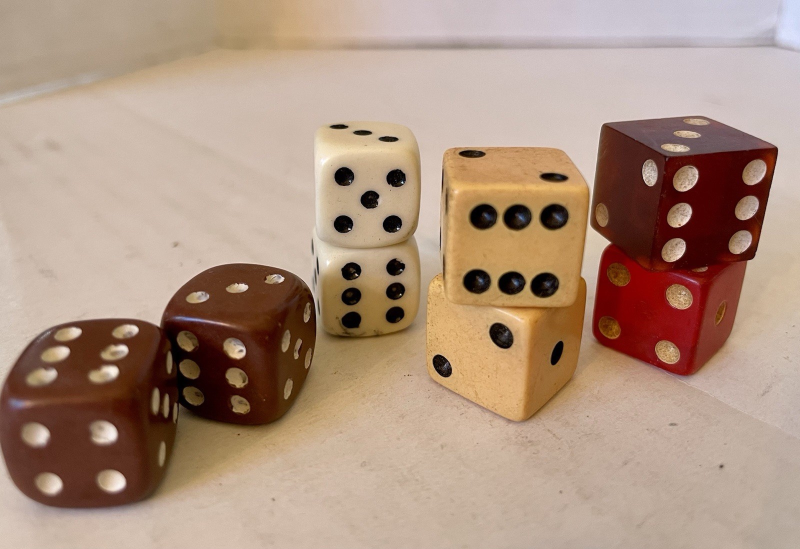 Vintage OLD DICE Butterscotch Bakelite White Brown Translucent (Lot of ...