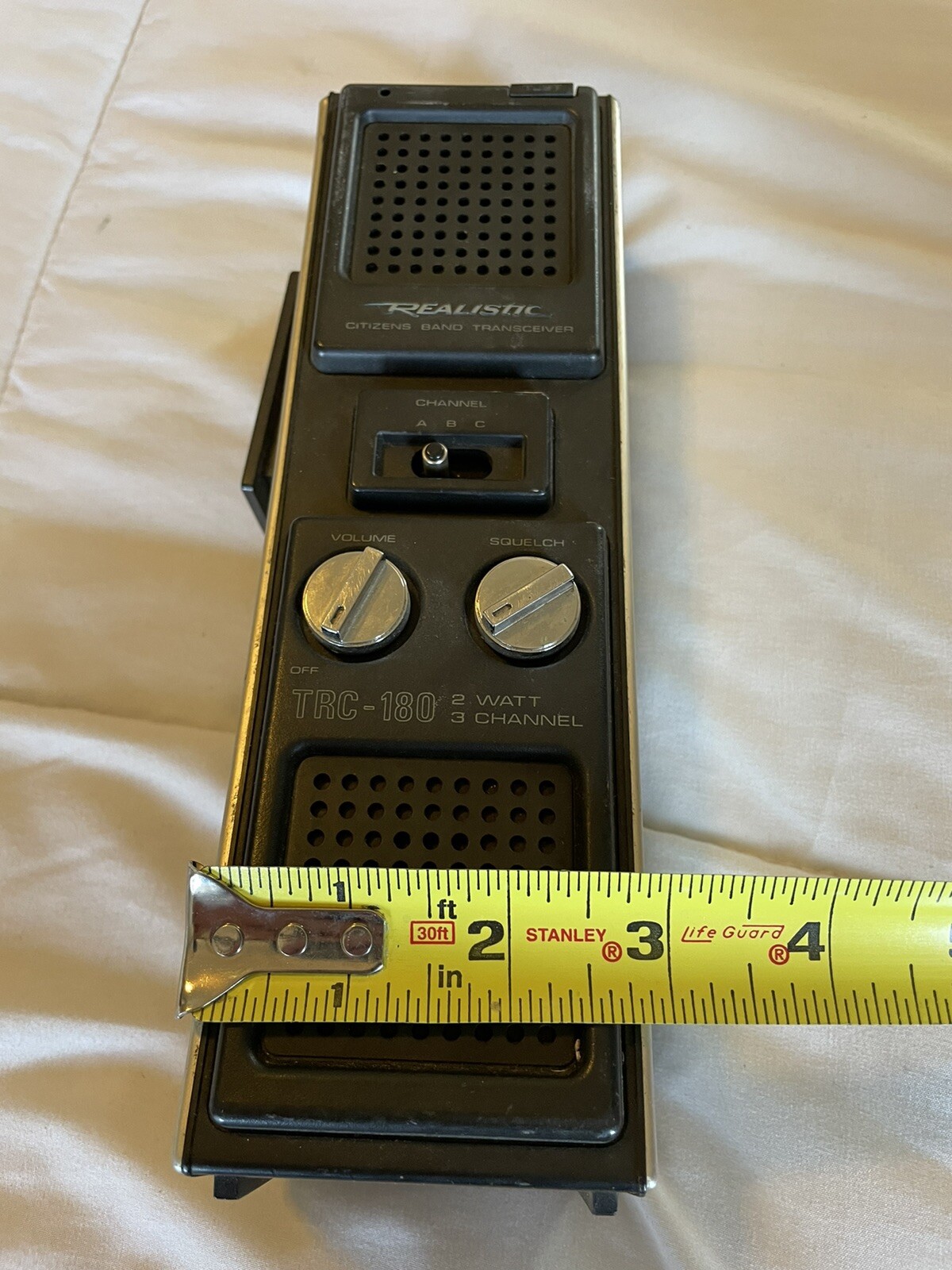 Realistic CB Citizens Band Transceiver TRC-180 2-Watt 3-Channel Walkie ...