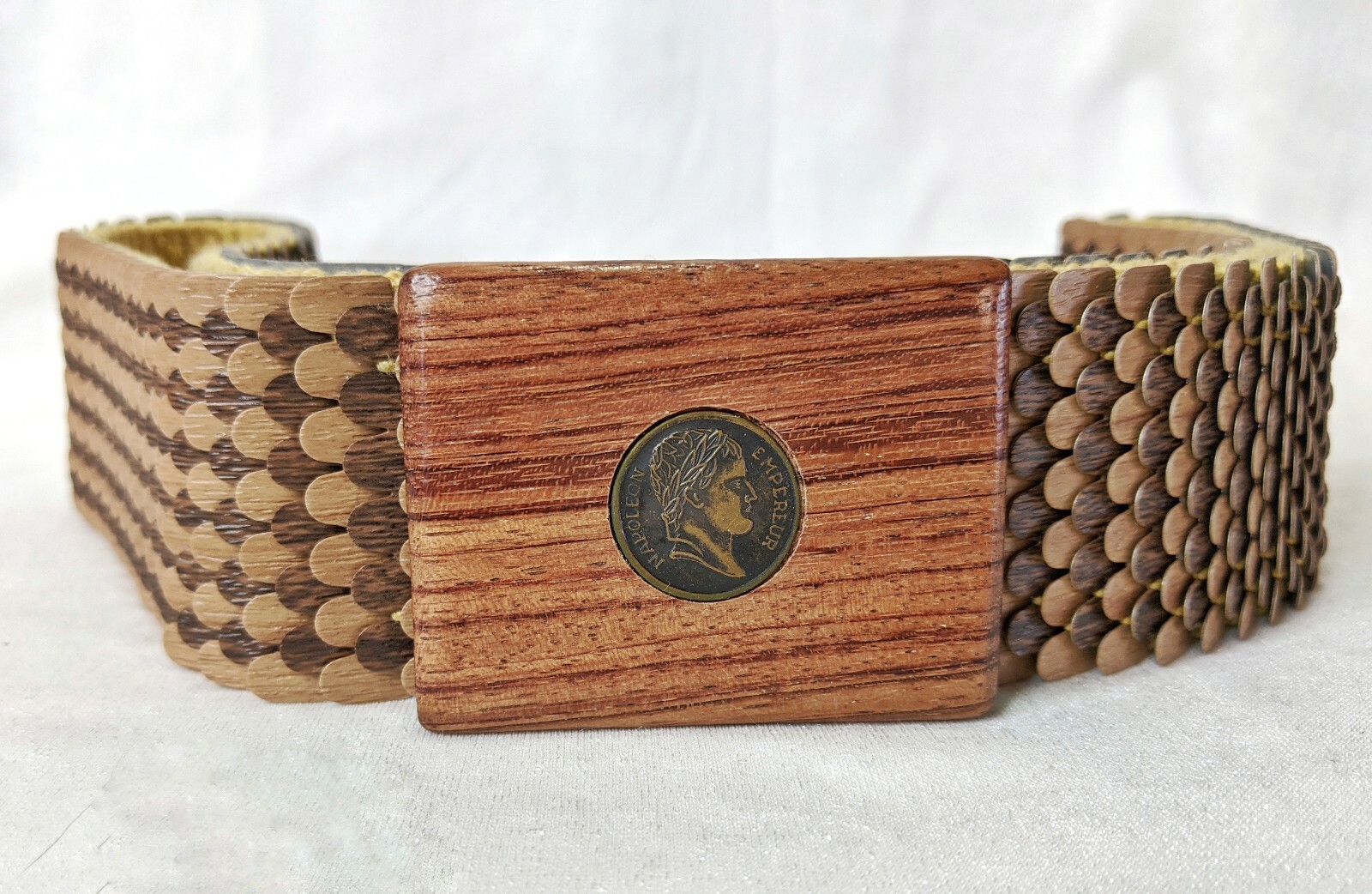 Vintage Wooden Interlocking Fish Scale Look Stretch B… - Gem