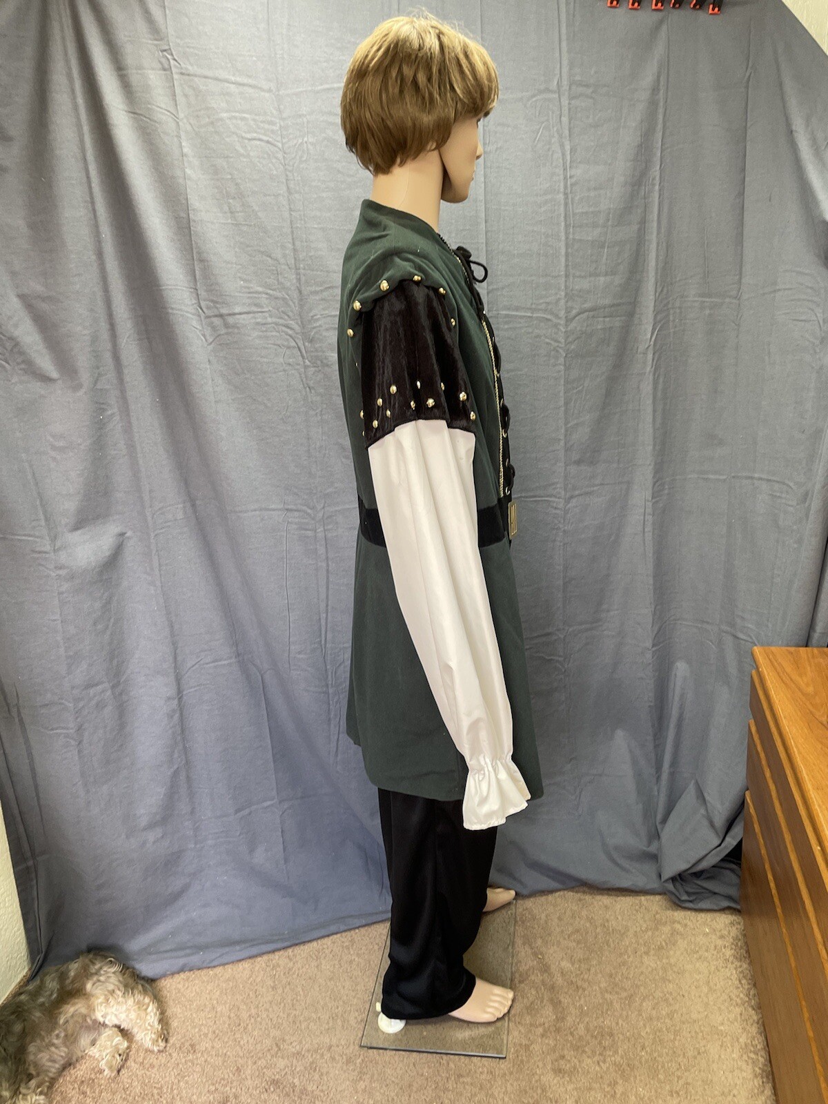 Medieval squire (green felt) costume "excellent condi… - Gem