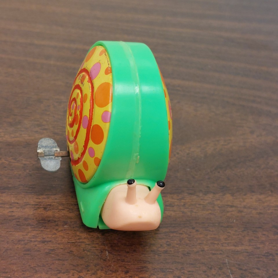 Vintage 1960s YONE Snail Wind Up Toy Rare Works Animal Collectible ...