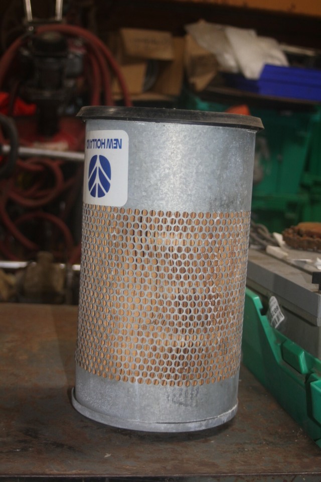 New Holland Air Filter 82008600 | eBay