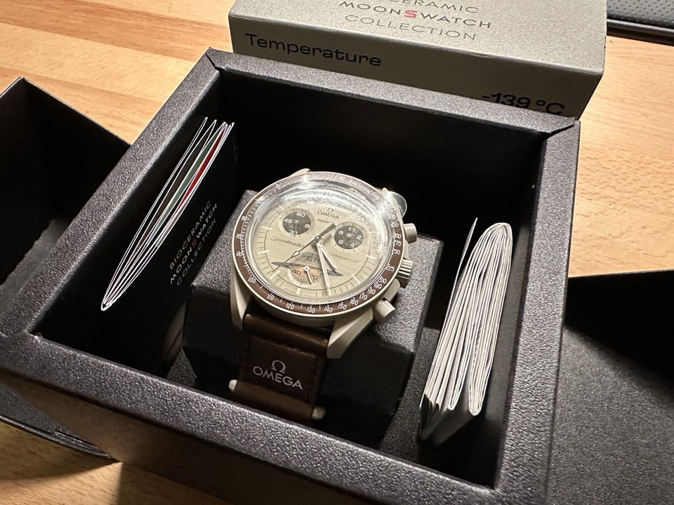 Omega x Swatch Bioceramic MoonSwatch~Mission To Saturn~SO33B700 Brand ...