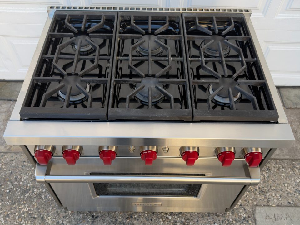Wolf GR366 -Natural GAS- 36" Professional All Gas Range Oven 6 Burner ...