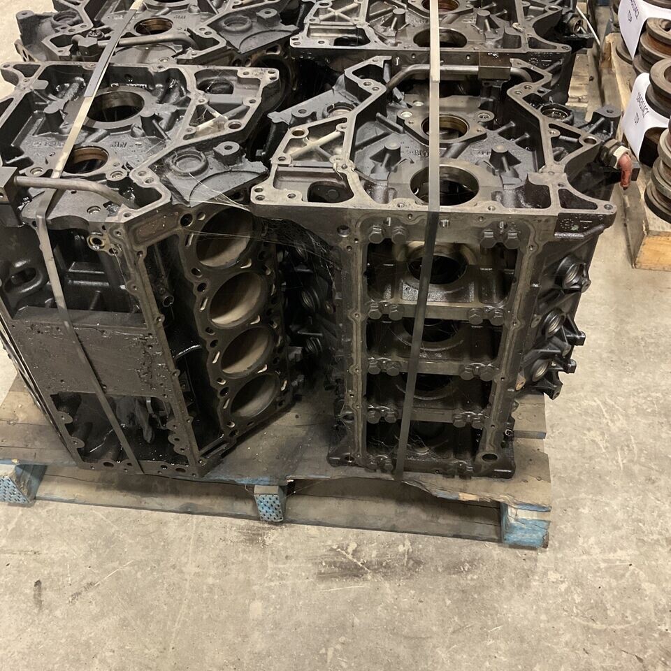 2003-2010 Ford 6.0L Powerstroke V8 Diesel Engine Bare Block 18mm/20mm ...