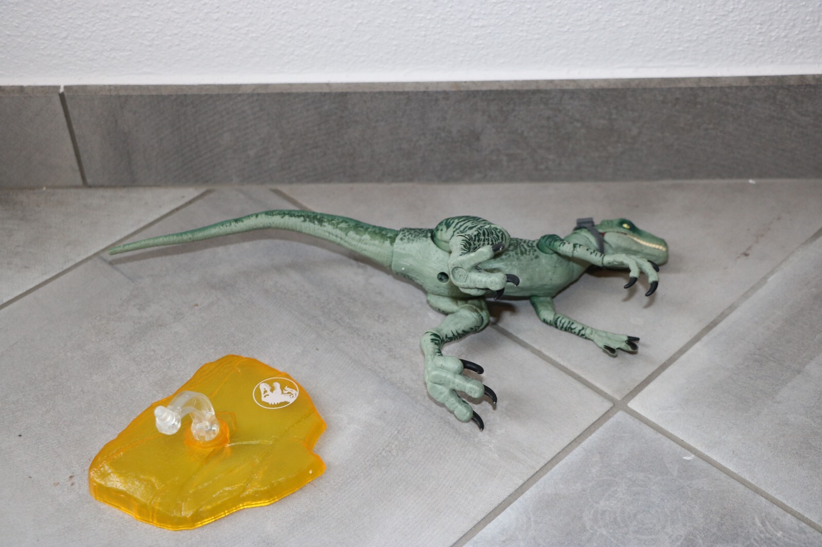 Jurassique World Velociraptor Delta Amber Collection Dinosaure Mattel ...