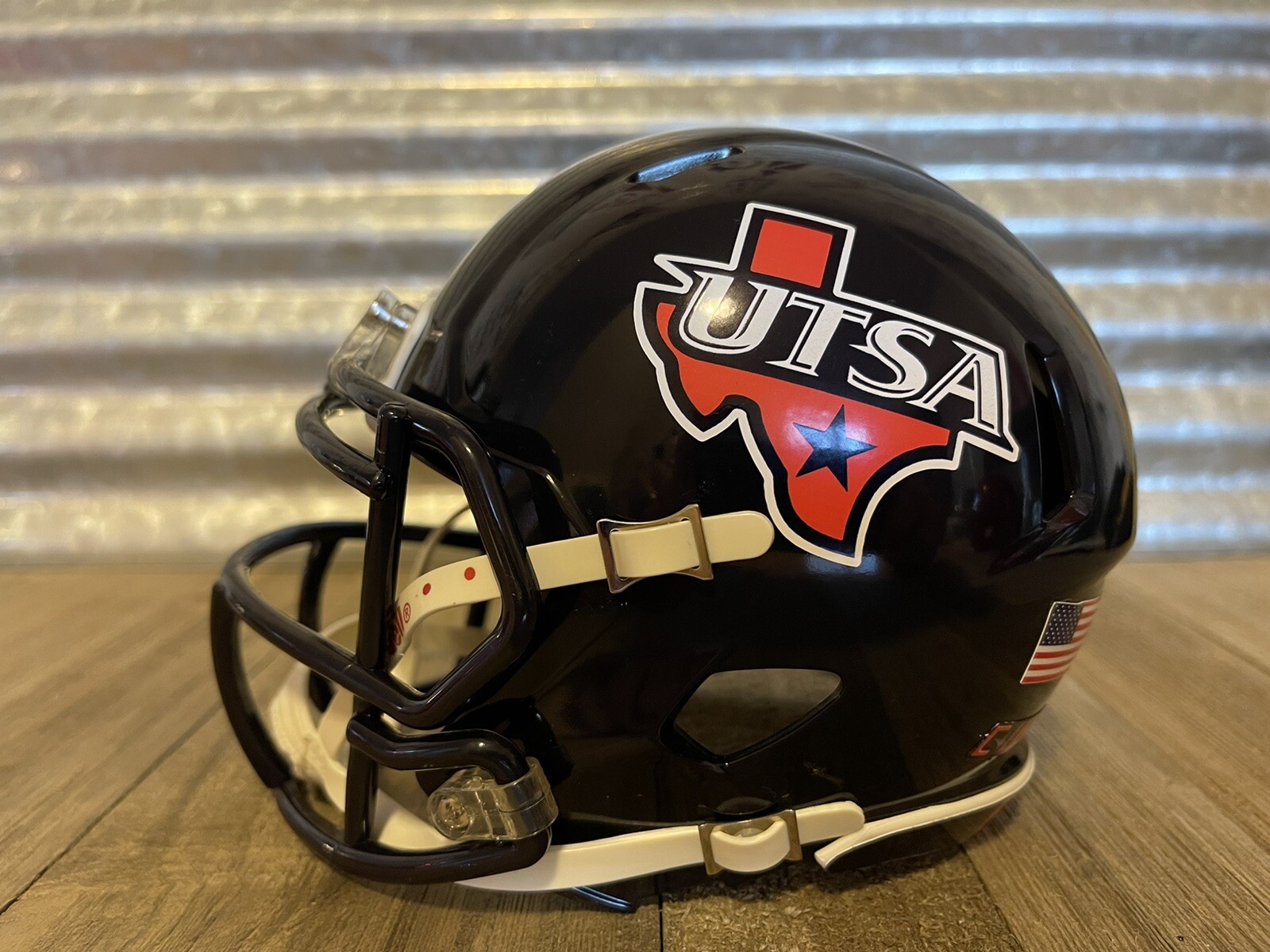 2017 UTSA Road Runners vs FIU Speed Mini Helmet | eBay