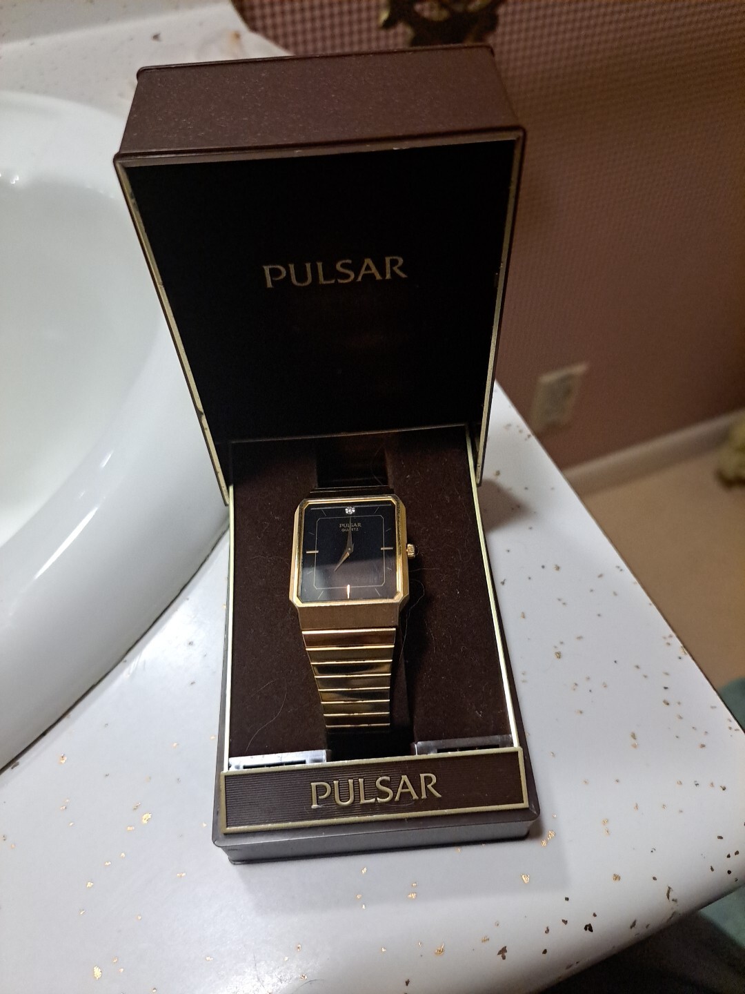 Vintage Pulsar Watch Qaurtz V250-5450 6NO372 Gold Mens Wrist Watch ...