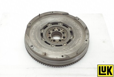 Toyota Avensis Mk2 FL 2003-09 2.0 D4D 1AD-FTV Dual Mass Flywheel ...