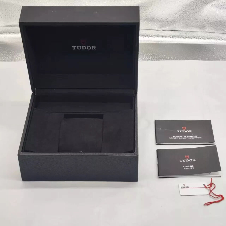 Tudor Black Watch Box Set: Red Bag, Cards Included for a Complete ...