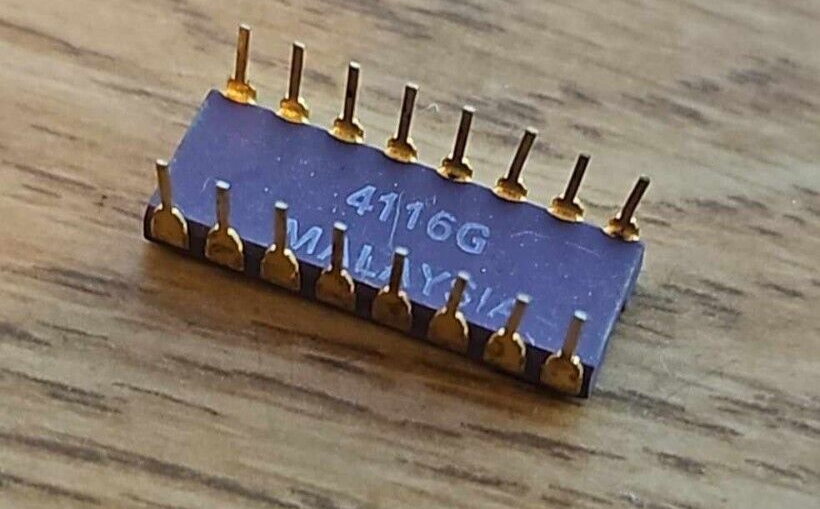 50x LOT MOSTEK MK4116P-3 Memory Gold 16Pin Ceramic Apple II TRS-80 ...