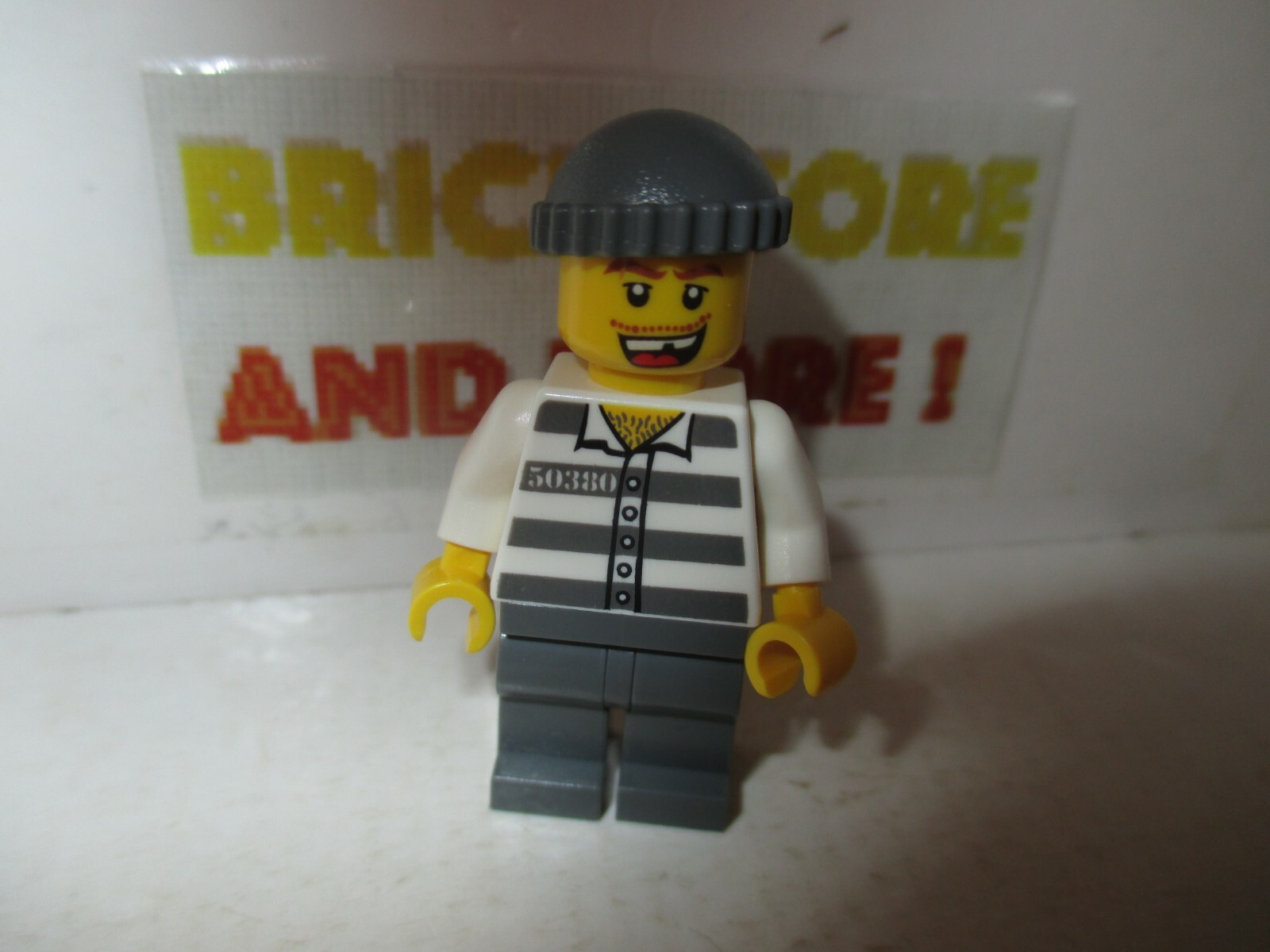 Lego - Minifigures - Police - Police - Jail Prisoner 50380 7553 cty0253 ...