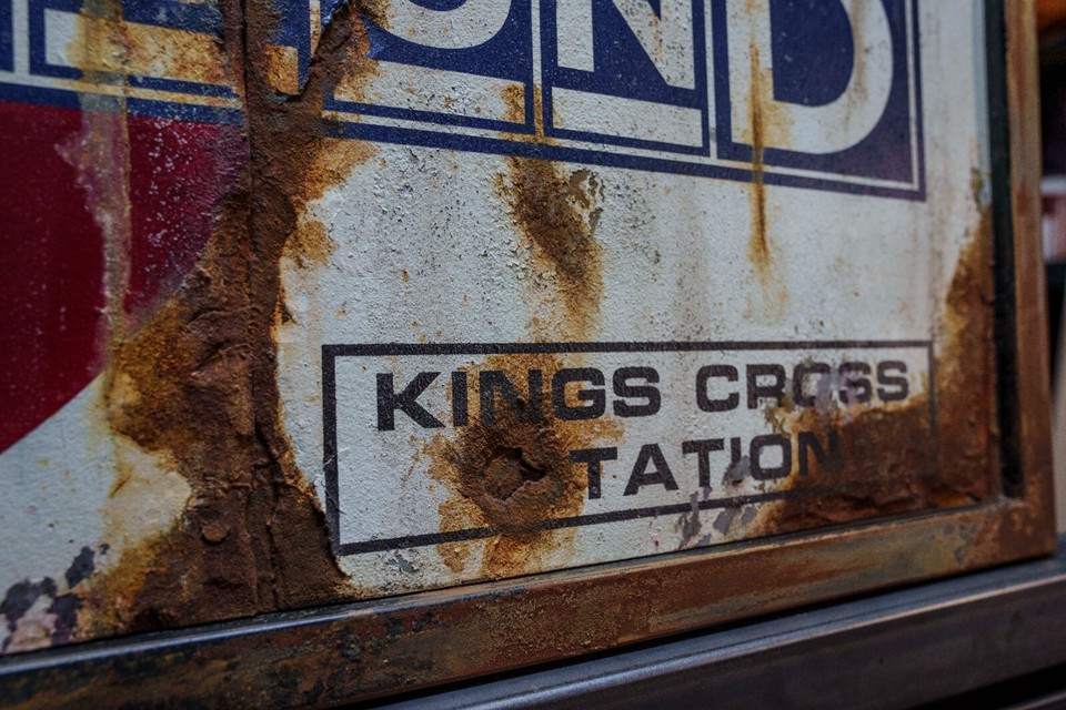 Under Ground London 1900 rust sign hand made wood+iron frame 125 ...