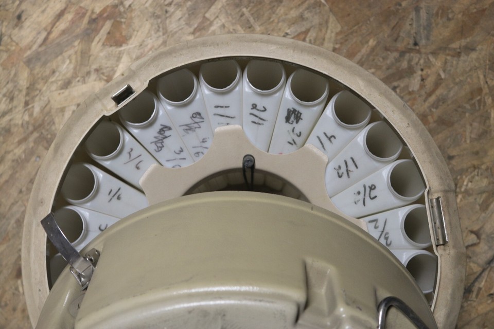 Teledyne ISCO 3700 Portable Water Sampler W/Bottles | eBay