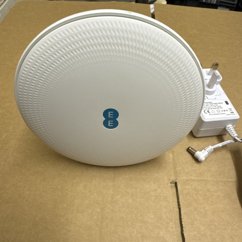 EE Smart Wi-Fi Disc Complete Extender Wi-Fi Booster White | eBay UK