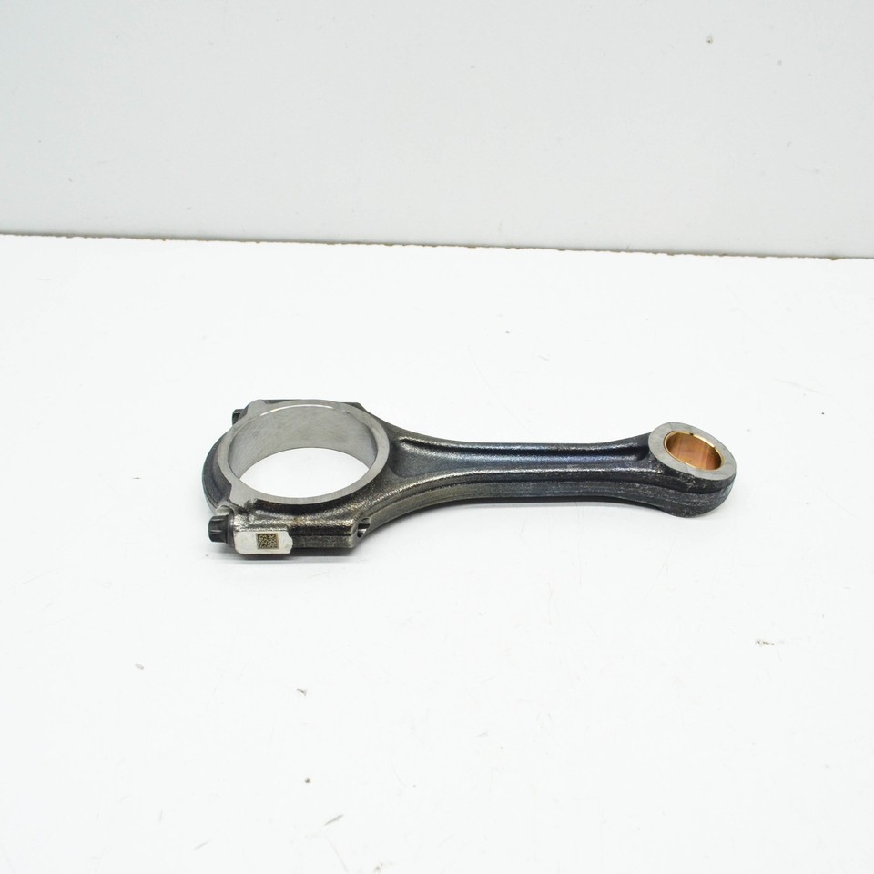 NEW MERCEDES-BENZ C W205 ENGINE CONNECTING ROD A2740303400 274-030-34 ...
