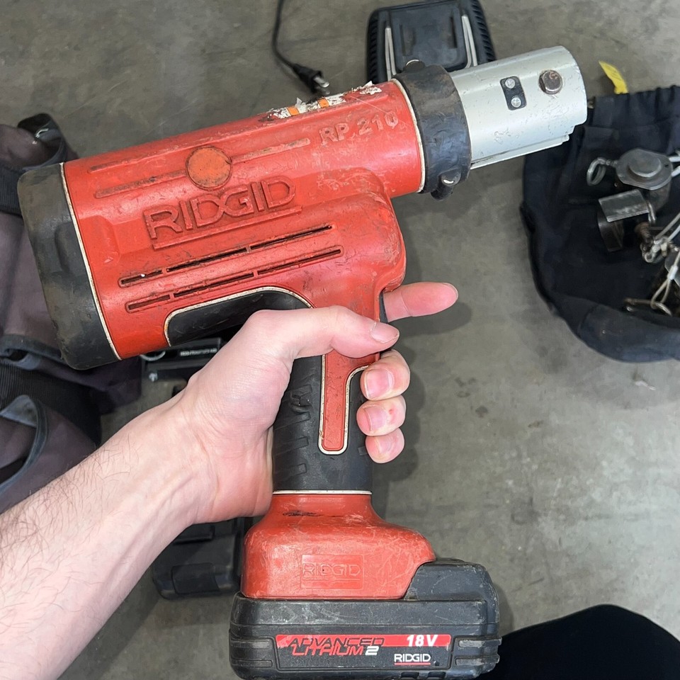 RIDGID RP 210 PRESS TOOL KIT w/ 4 Jaws | eBay