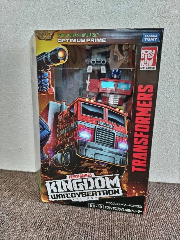 Transformers Kingdom KD19 Optimus Prime with Trailer Used Collectible ...