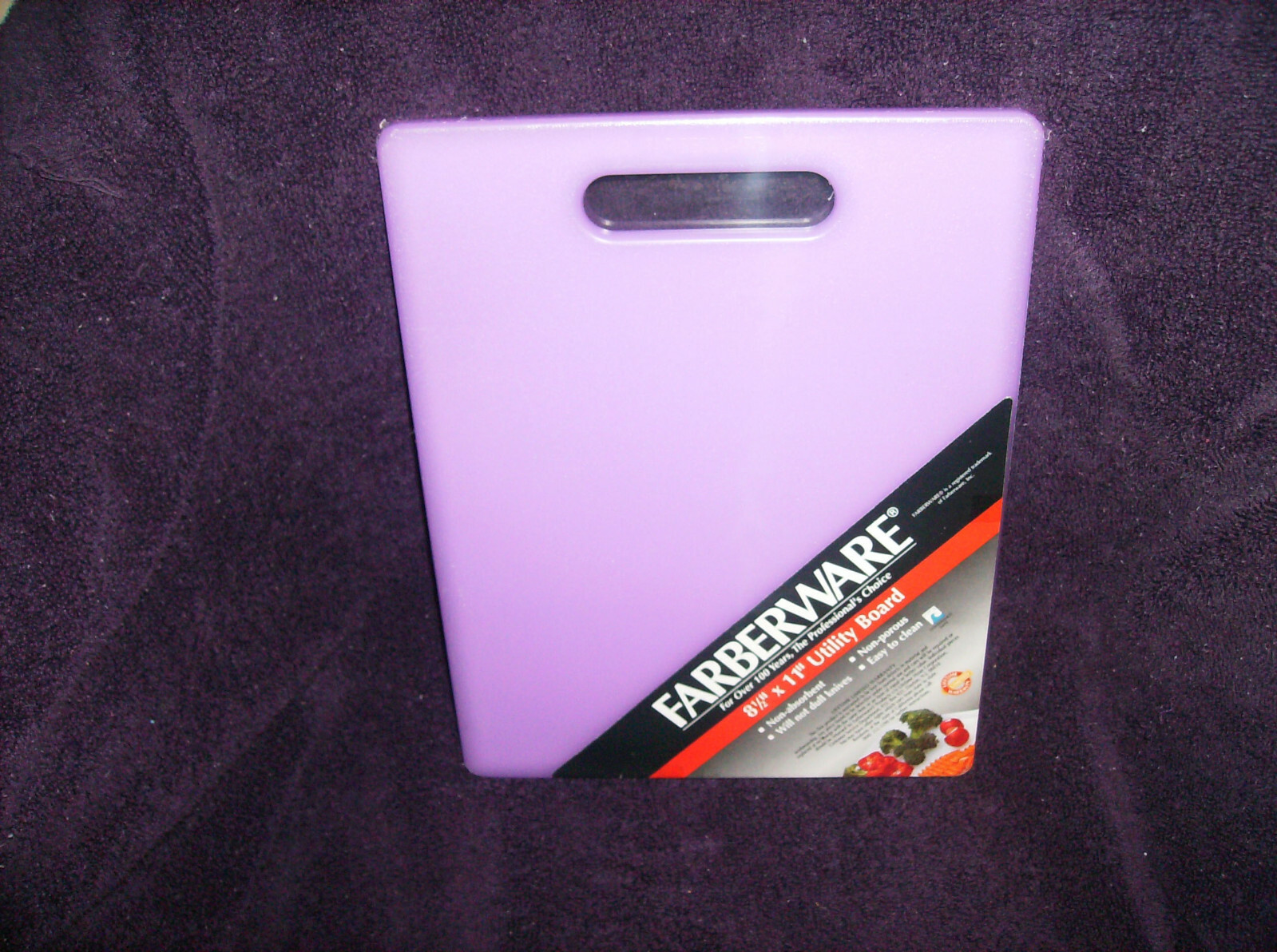 NEW FARBERWARE PURPLE CUTTING BOARD 8-1/2 x 11 WON'T DULL KNIVES NON ...