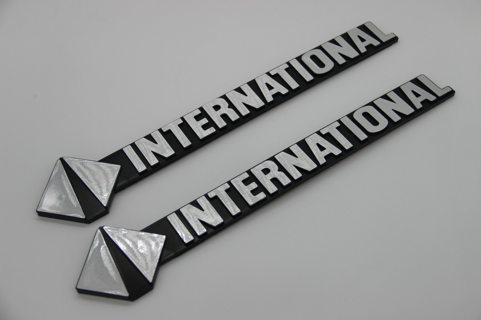 for International Truck Hood Emblem Logo Ornament Set | eBay